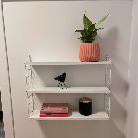 String Pocket Hylle hvit | FINN-torget