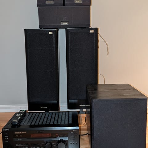 Hjemmekino for de som vil ha mer enn bare «lyd» | FINN-torget