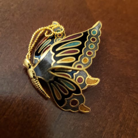 Fin gammel brosje/pyntenål | FINN-torget