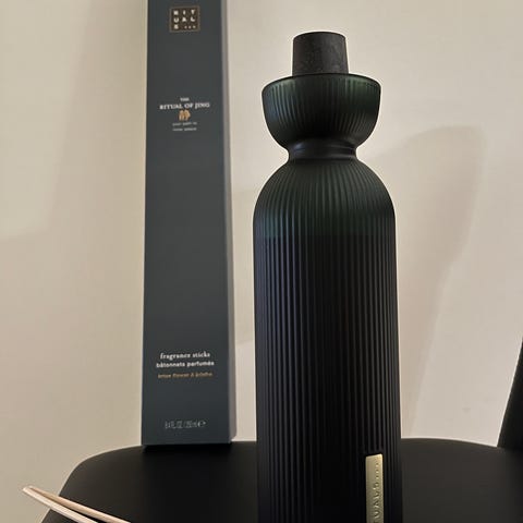 Ny/ubrukt Rituals duftpinner og duftlys | FINN-torget