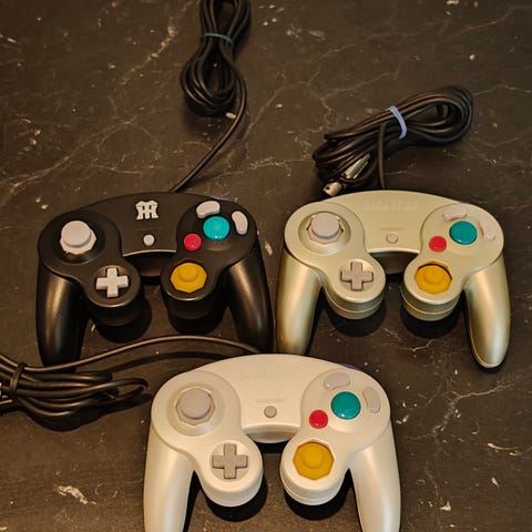 Gamecube Hori Pikachu for WiiU/Wii | FINN-torget