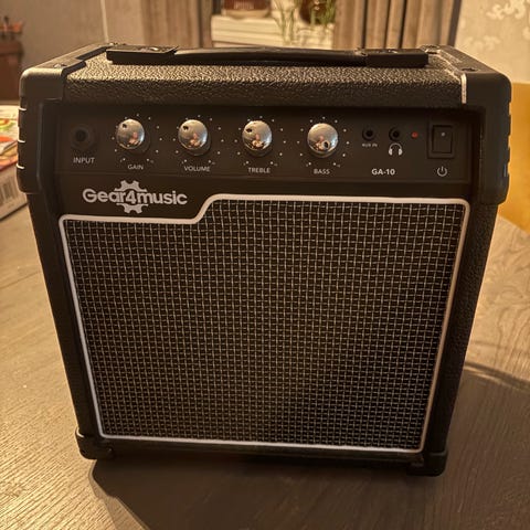 Line 6 Spider IV 75 gitarforsterker til salgs! | FINN-torget