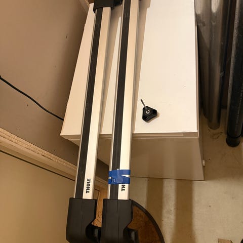 Thule Wingbar Edge med Thule SnowPack Black Edition | FINN-torget