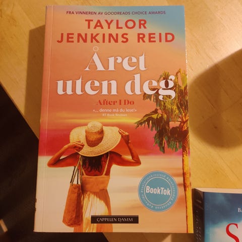 Taylor Jenkins Reid Malibu Rising Roman | FINN-torget