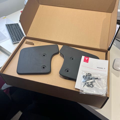 Tesla senterkopper svart/sølv passer model S, 3, X og Y | FINN-torget