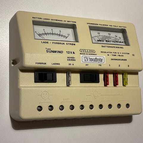 Solcelleregulator Sunwind 20 AVAB | FINN-torget