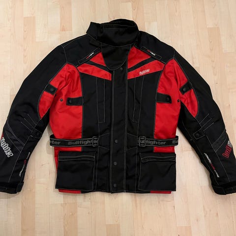 Mc klær ( Bullfighter) veldig lite brukt | FINN-torget