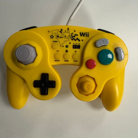 Gamecube Hori Pikachu for WiiU/Wii | FINN-torget