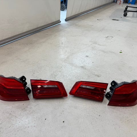 BMW G30 LCI bak lykter uåpnet | FINN-torget