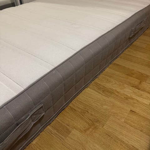 160x200 madrass fra Ikea Hamarvik | FINN-torget