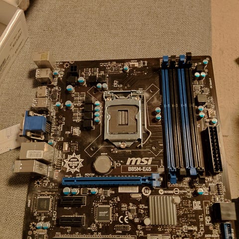 EKWB EKWB EK-Quantum Kinetic FLT 240 D5 PWM D-RGB - Plexi, pump (Black ...