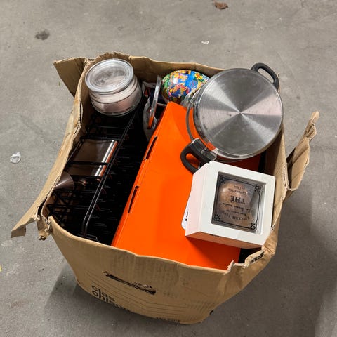 Diverse kjøkkenglass, glassboller og servise gis bort | FINN-torget