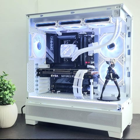 🎄 Kraftig Hvit Gaming PC – RYZEN 5 & RTX 2080 Super + 1TB SSD | FINN-torget
