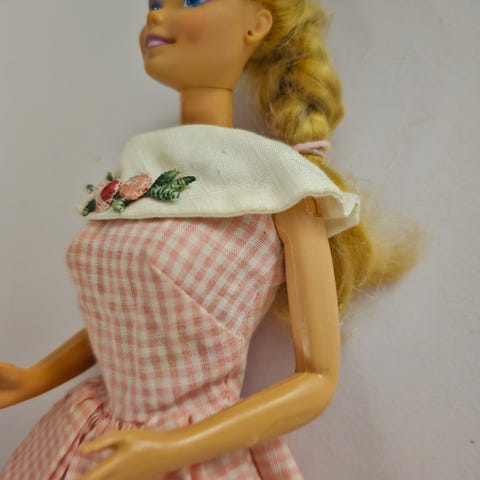 Vintage barbie dukke fra 60/ 70 tals/ Mattel/ samleobjekt | FINN-torget