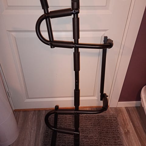 Titan Life Pull-up Bar for Door Frame | FINN-torget