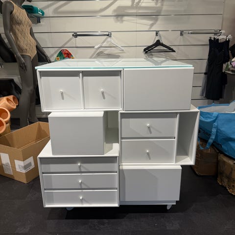 Gejst Nivo Shelf B – moderne designhylle | FINN-torget