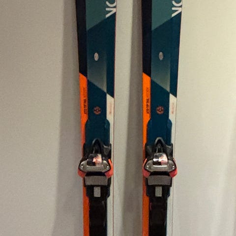 Ubrukte Atomic SX7 carving ski til salgs | FINN-torget