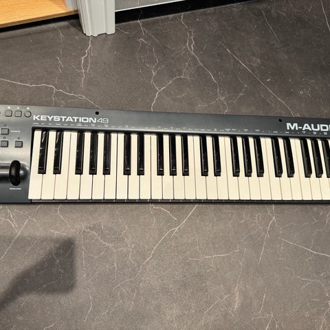 M-Audio Keystation 49 MK3 MIDI Keyboard 49 taster svart | FINN-torget