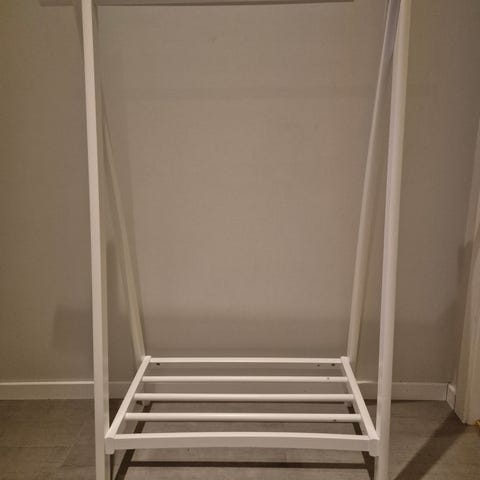 Klesstativ til klær,barn | FINN-torget