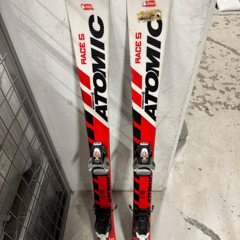 Atomic alpinski barn | FINN-torget