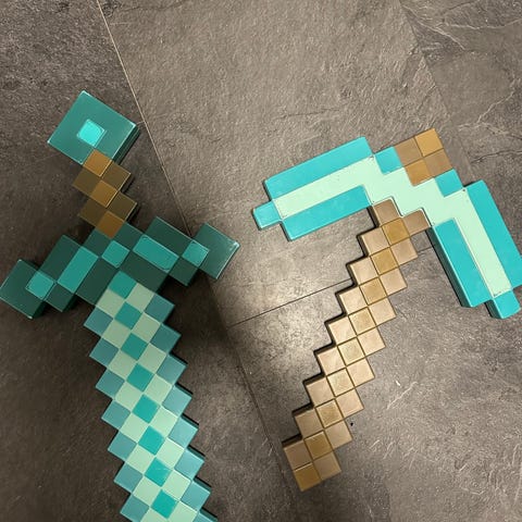 Minecraft sverd | FINN-torget