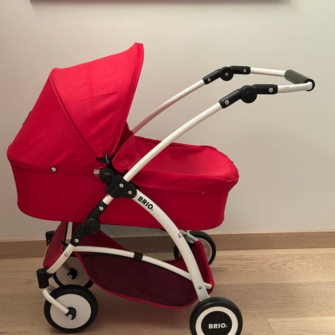 Dukkeseng på hjul | FINN-torget