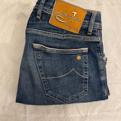 Jacob Cohën denimbukse hvit W28 | FINN-torget