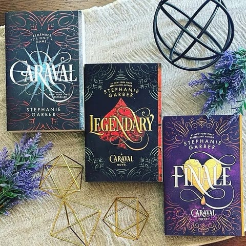 Caraval og ouabh bokserier | FINN-torget