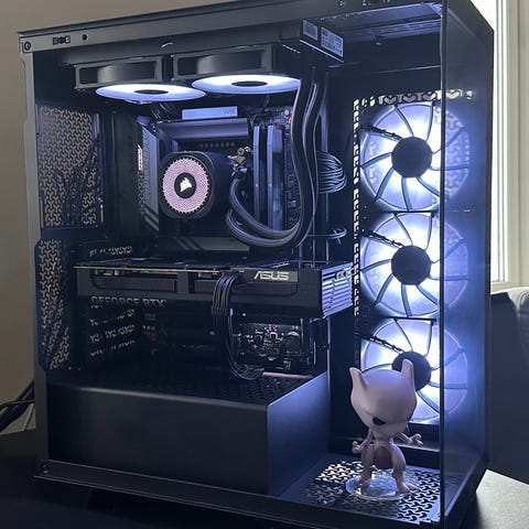 Gaming PC – RTX 4070 Ti / i7-9700K / 32GB RAM / Water-cooled | FINN-torget