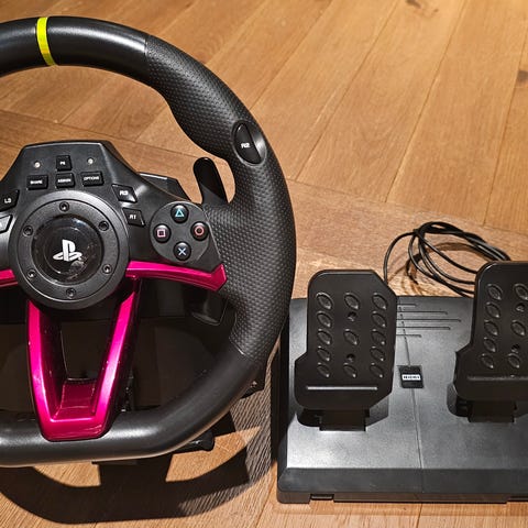 Thrustmaster Ferrari Racing Wheel ratt og pedaler til Playstation 4/5 ...
