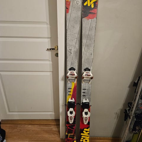 Lange RXJ Skistøvler 25,5 cm svart og gul | FINN-torget