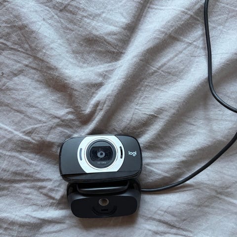 Logitech C270 HD Webkamera – Perfekt for hjemmekontor/Teams | FINN-torget