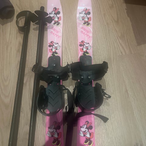 Barneski Mickey maus Disney med staver | FINN-torget