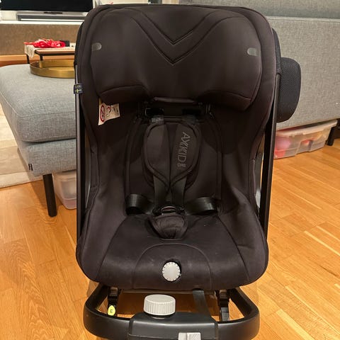 Axkid One 2 - Tar black | FINN-torget