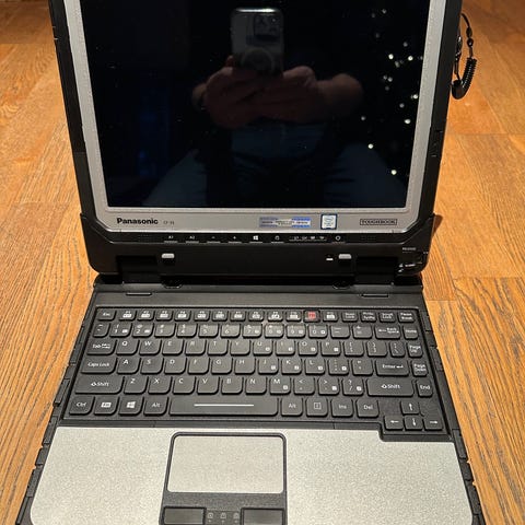 WiMiUS K9 projektor selges – Netflix, Full HD, WiFi 6 & Dolby-lyd ...