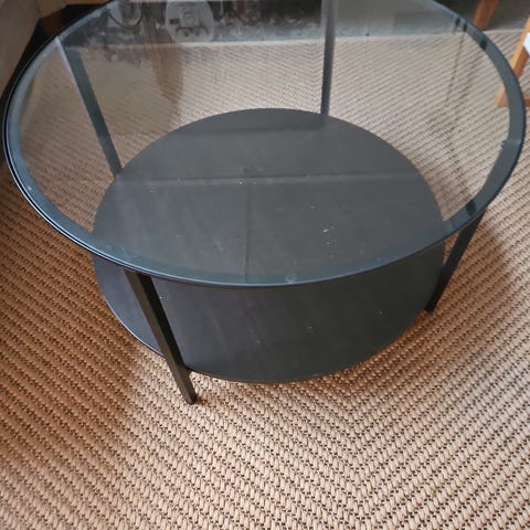 Glassbord i hvit farge | FINN-torget