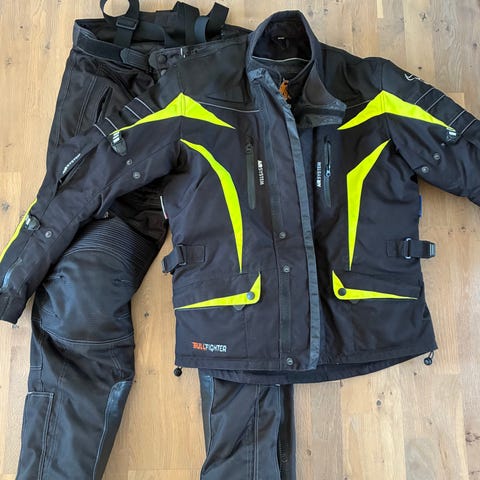 Mc klær ( Bullfighter) veldig lite brukt | FINN-torget