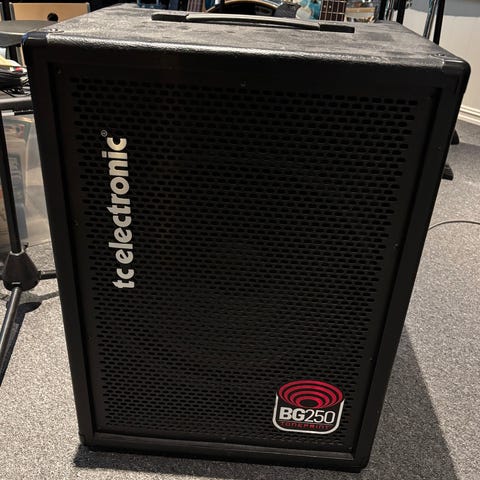 Peavey MicroBass Bassforsterker 20 watt 4 ohm | FINN-torget