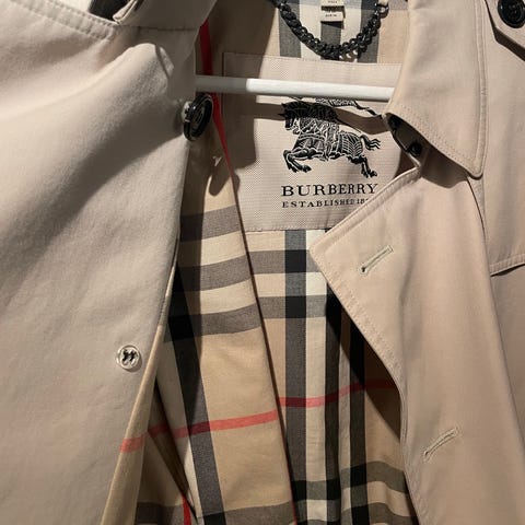 Moncler jakke selges | FINN-torget