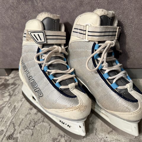 Bauer Ishockeyskøyter barn | FINN-torget