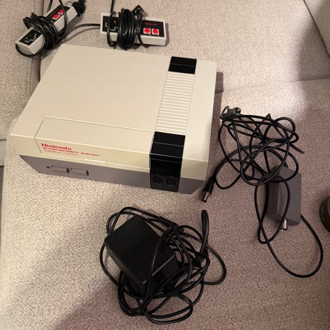 Nintendo Entertainment System Nintendo 8-bit spillkonsoll | FINN-torget