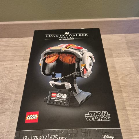 LEGO Star Wars 75327 Luke Skywalker Pilot Hjelm & 40795 Skywalker ...
