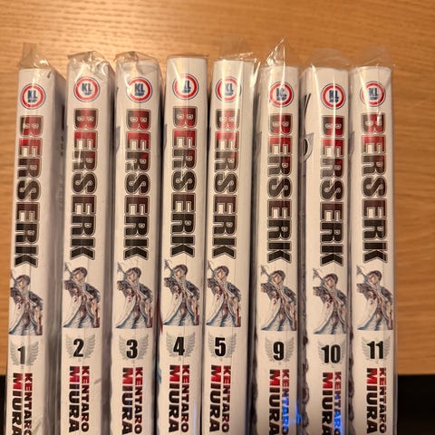 BokFrank: Kentaro Miura: Berserk Volume 1 - 4 (2003/2004) | FINN-torget