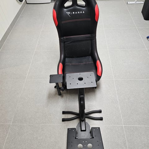 Playseat Evolution racingstol | FINN-torget