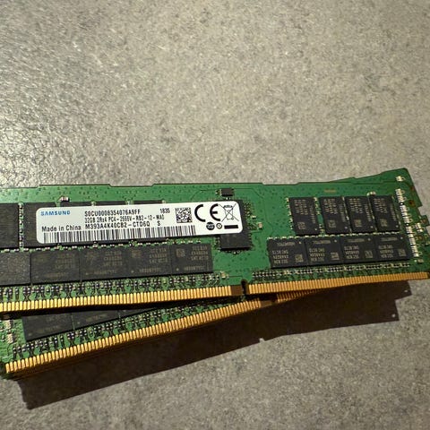 Serverminne – 2 × 32 GB DDR4 RDIMM (totalt 64 GB) | FINN-torget
