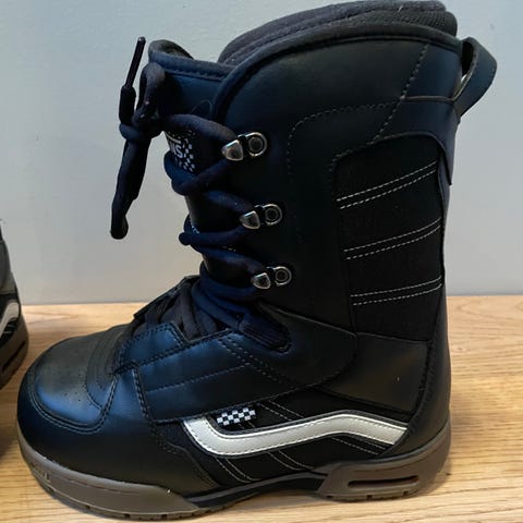 Völkl Mtn Lab Adult Vintersko Størrelse 42 Blå og Grå | FINN-torget