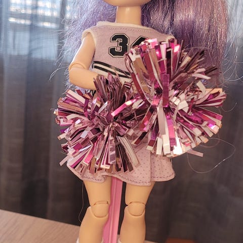 Rainbow high Poppy Rowan cheerleader | FINN-torget