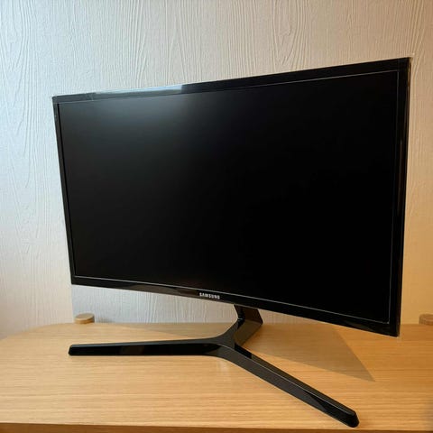 Samsung buet monitor C27F398 selges | FINN-torget