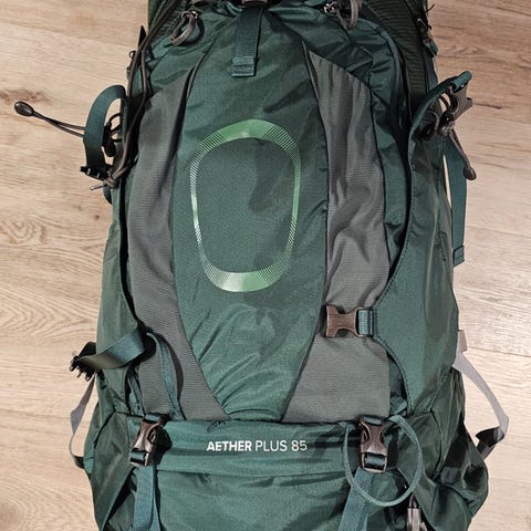 Osprey Aether Plus 100 Tursekk grønn | FINN-torget