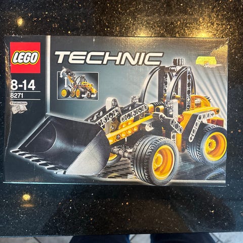 LEGO 42136Technic John Deere. NY | FINN-torget